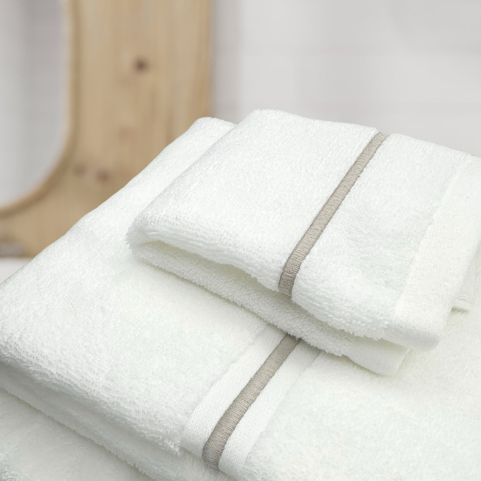 Bourdon Face Cloth – London and Avalon